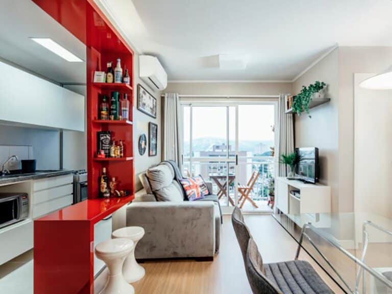 Como fazer um bar em casa? Móveis, bebidas e mais!